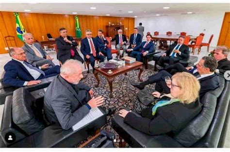 Presidentes Dos Três Poderes Consideram Invasões Em Brasília Como