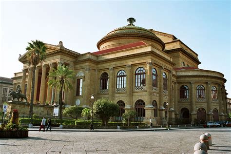 Teatro Massimo Vittorio Emanuele — Wikipédia