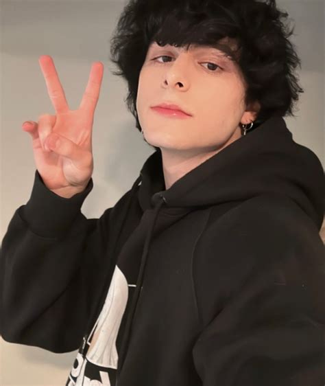 Arny Birlap Attractive People Funny Short Clips Hot Emo Guys