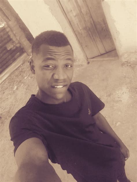 Pretinho Que Vis Cuia