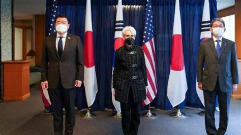 អាមេរិក ជប៉ុន គូសបញ្ជាក់ពីការប្ដេជ្ញា រំសាយអាវុធនុយក្លេអ៊ែរ ទាំងស្រុង នៃឧបទ្វីបកូរ៉េ Tnaot