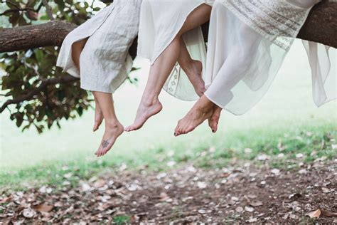 Isa Brioness Feet