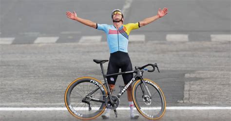 Histórico Remco Evenepoel primer doble campeón olímpico de ciclismo