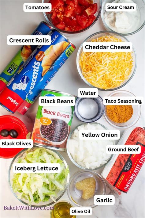 Tasty Spider Taco Crescent Ring For Halloween Video Bake It With Love