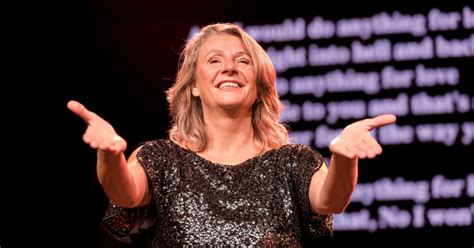 Birgit Denk Lädt Zum „allgesang“ Die 80er Jahre Das Vindobona