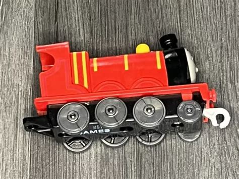 Thomas And Friends Die Cast Push Along Toy Train Engine James £3 00 Picclick Uk