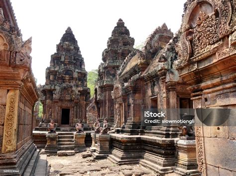 Banteay Srei 사원 씨엠립 지방 앙코르의 사원 단지 유네스코에 의해 세계 문화 유산으로 등재 된 사이트 캄보디아 왕