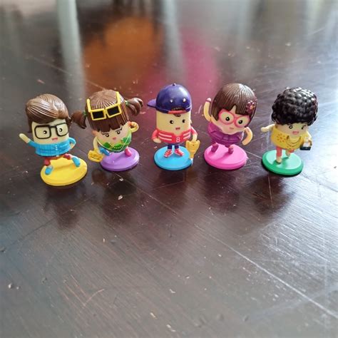 Thoughtfulness Graciousness Lta Figurines Hobbies And Toys Toys And Games