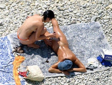 Nextdoor Wives And Amateur Milfs Posing Nude Porno Fotos Xxx Pics