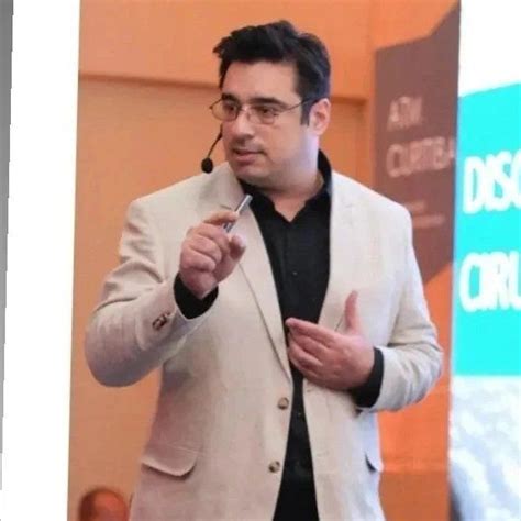 Dr Guilherme Rosetti Guilhermerosetti • Threads Say More