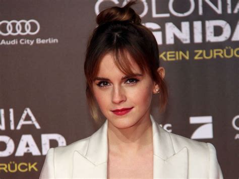 Emma Watson Without Eyebrows