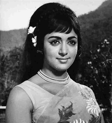 हेमा मालिनी जीवन परिचय Hema Malini Biography In Hindi अभिनेत्री
