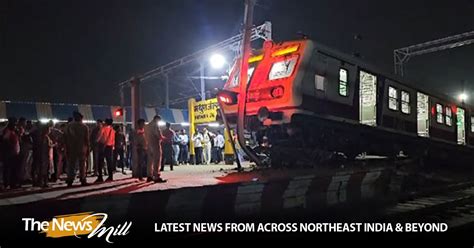 Up Emu Train Climbs On Platform At Mathura Railway Station No Casualties