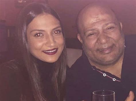 DŽejeva Ćerka Se Verila U NajluĐoj NoĆi Oglasila Se Emotivnom Porukom