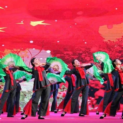 现场直播 决战舞林大会！今天1500精彩上演！六安市活动参赛