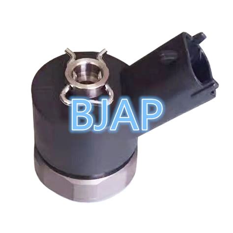 F00VC30057 F 00V C30 057 CRI Injector Solenoid Valve for Injector ...