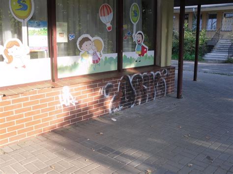 Pawilon Usługowy Przy Ul Juranda 7 Lubelska Spółdzielnia Mieszkaniowa