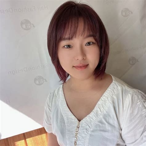 婷筠tinny Tinny Tingyun • Threads Say More