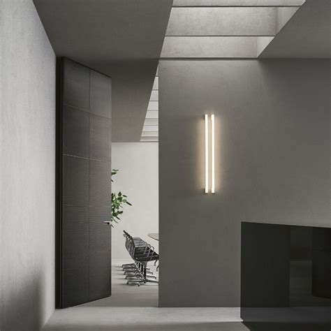 La Porta Radius è Una Nuova Soluzione A Tutta Altezza Perfettamente Bifacciale E Complanare