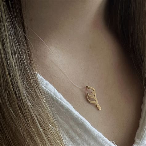 آویز طلا اسم لیلا جام جم اهواز