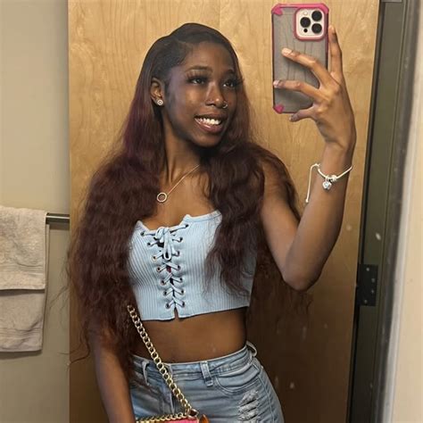 Itsslalaa On Threads