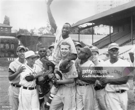 Al Downing” Baseball Photos And Premium High Res Pictures Getty Images
