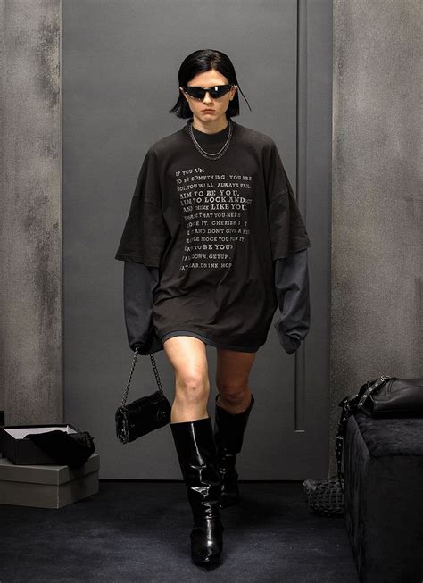 Stand Collar Original Letter Long Sleeve T Shirt ファッション 袖丈 オーバーサイズ