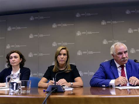 Ebola Reaches Europe For The First Time Spanish Nurse Tests Positive