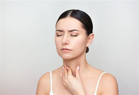 Chronic Pharyngitis With Granulation Tissue Recognizing Treating