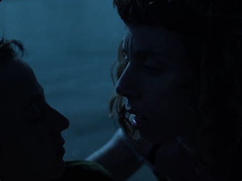 Damasia Arias Stills Frame Set