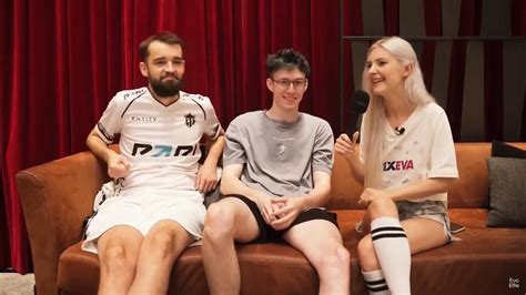 Dota 2 Players Boobs Or Booty With Eva Elfie Youtube