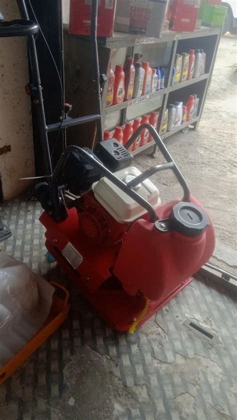 Mild Steel Vibratory Plate Compactor 90 Capacity 2 Ton At ₹ 33000 In