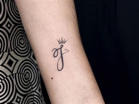20 Super Inspiring Triangle Tattoo Designs In 2025