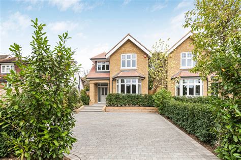 Marlow Bottom Marlow Barrett Move Marlow Bottom Marlow Barrett Move