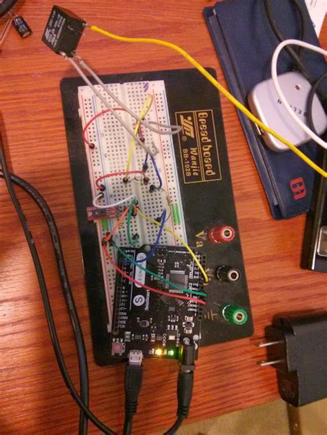 voltage drop when relay activates and affects analog readings project