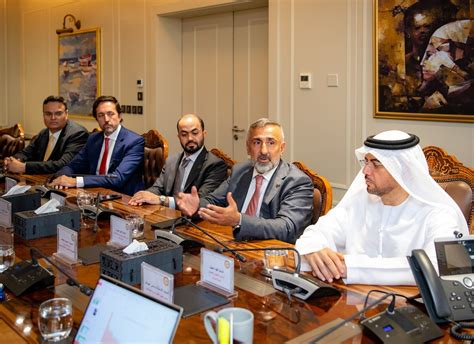 مستقبل وطن نيوز وزيرة البيئة تبحث مع ممثلي مجموعة بيئة الإماراتية فرص