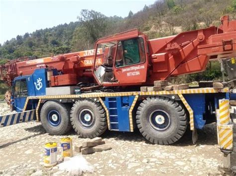 Hydraulic Telescopic Crane At ₹ 300000 Month In Rudrapur Id