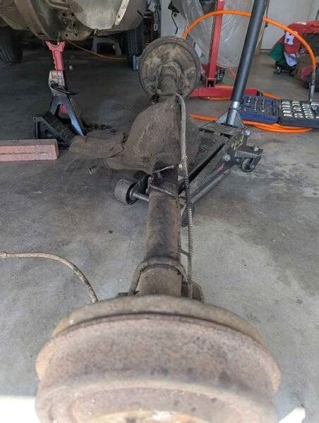 Sold A Body 7 14 Rear Axle Assy 2931 Open Diff Greenville