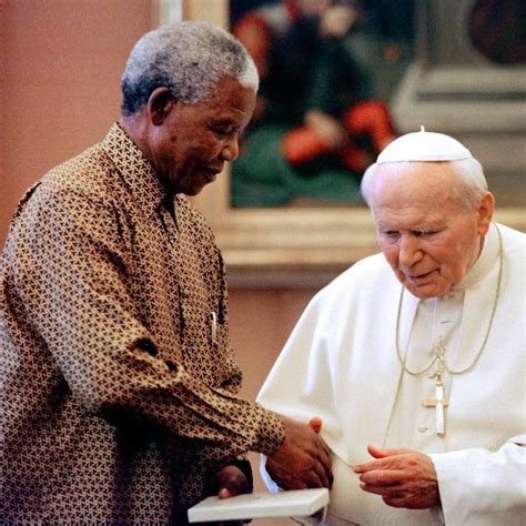 Pope Francis Canonization Can The Late Pontiff Become A Saint