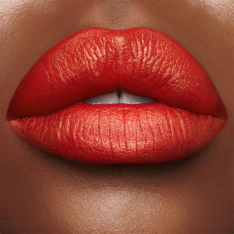 Fame Flame Chilli Red Matte Lipstick Charlotte Tilbury