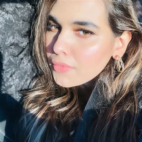 Nihara Nisar Niharanisar • Threads Say More