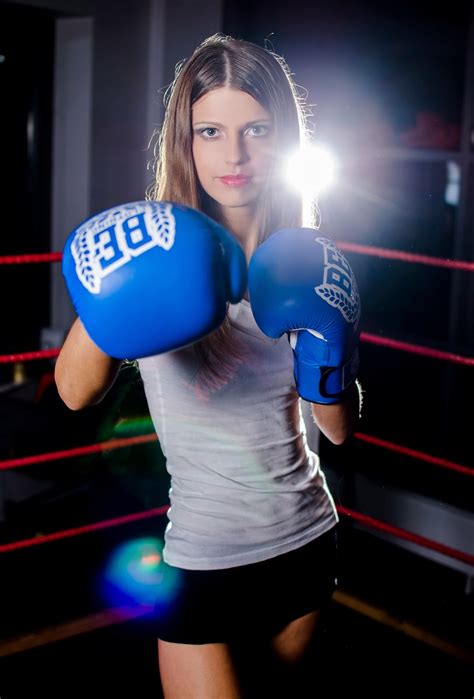 Female Boxing Photoshoot At Samuel Donohoe Blog