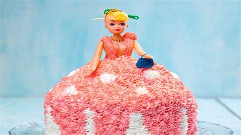 מתכון לעוגת ברבי ליומולדת מושלמת של מיקי שמו בערוץ האוכל החיים הטובים