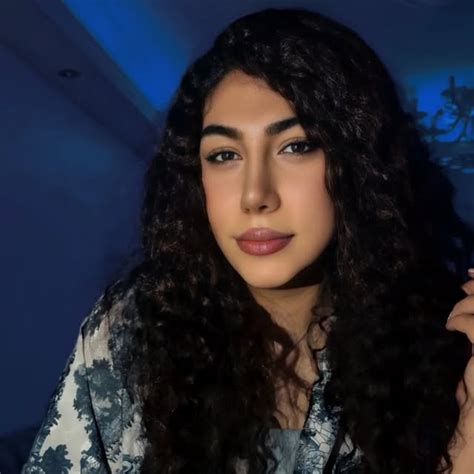 ‎𝓟𝓪𝓻𝓪𝓼𝓽𝓸پرستو‎ Parastorad1 On Threads