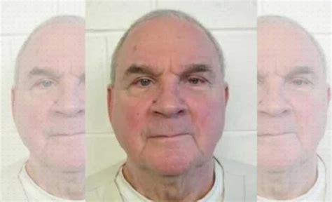 New Jersey Rabbi Who Hired Hitmen To Kill Wife Over Affair Dies In