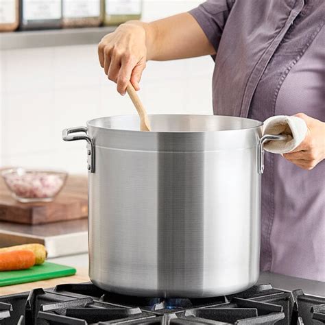Choice 20 Qt Standard Weight Aluminum Stock Pot