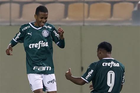 Estevão Faz História E Alcança Top 3 Do Palmeiras Ao Lado De Endrick