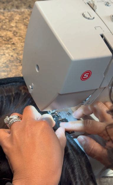 Sewing Machine Wig Class Elite Cafe