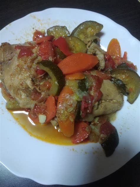 Курица тушеная с кукурузой в томате🥫🌽 рецепт с фото пошаговый от Дарья Овкусе ру