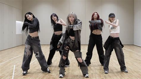 Itzy最新回归曲loco 4k舞蹈版公开 有本事放学别跑啊 认真写论文 哔哩哔哩视频